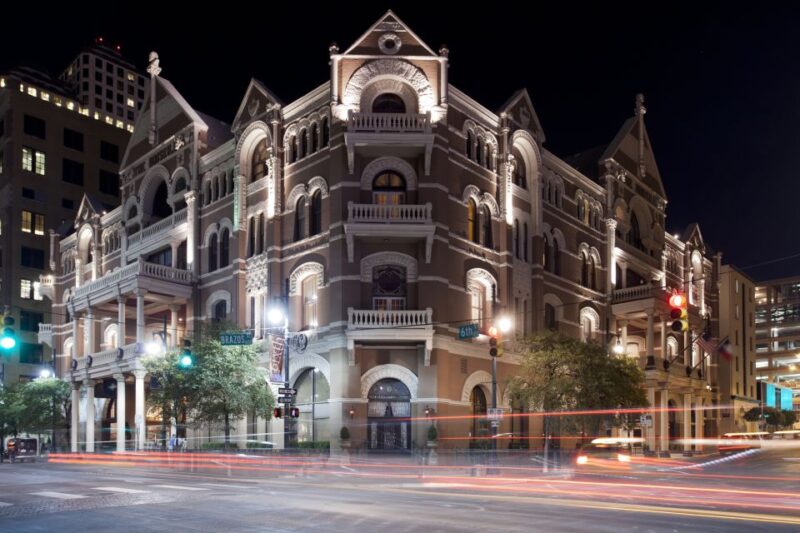 Austin: Haunted Pub Crawl Walking Tour - The Highlights of the Tour