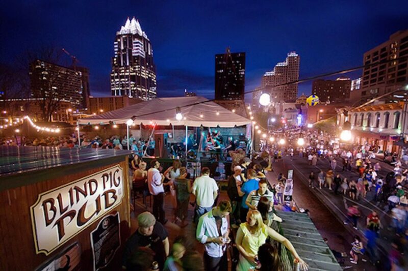 Austin: Live Music Crawl - An Inside Look at the Itinerary