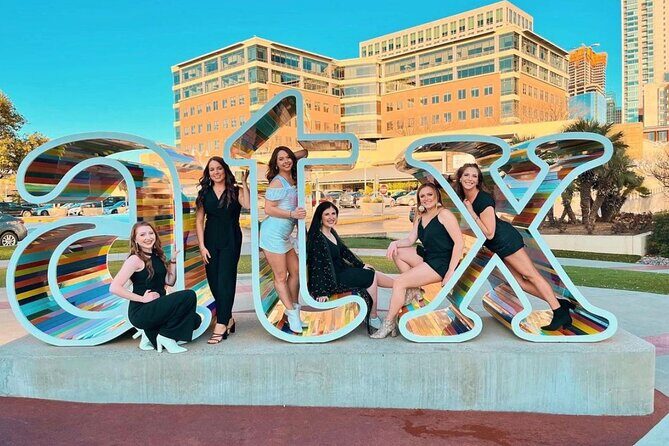 Austin Murals & Mimosas Roofless Party Bus Tour - The Experience: A Closer Look at the Tour Itinerary