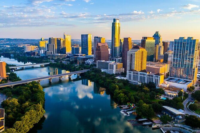 Austin Premium Driving Tour with Texas Capitol & Mt. Bonnell - Key Points