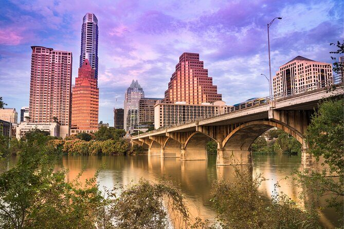 Austin Scavenger Hunt and Highlights Self Guided Tour - Detailed Breakdown of the Attractions