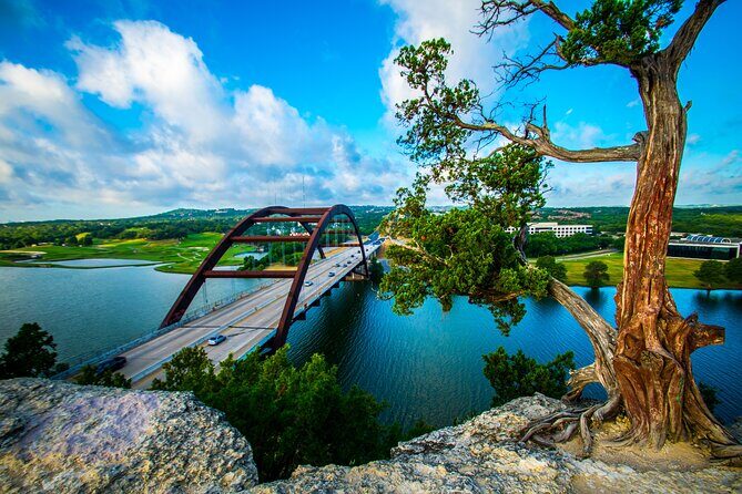 Austin Self-Guided Driving Audio Tour Guide - An in-depth look at the Austin self-guided driving tour