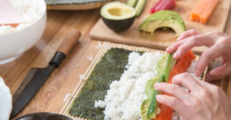 Austin : Sushi Making Class At a Sake Bar - Key Points