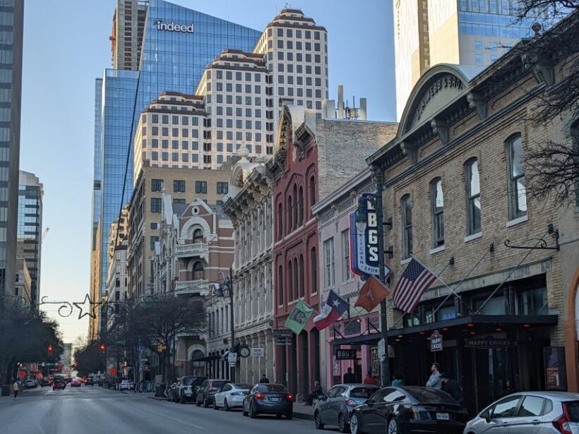 Austin: True Crime Walking Tour Tracing the Murders of 1885 - A Closer Look at the Tour Experience