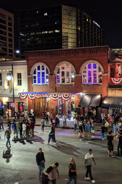 Austin's Bachelorette Live Music Pub Crawl - An In-Depth Look at the Experience