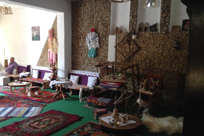 Authentic Antique Museum Home - Highlights and Unique Features