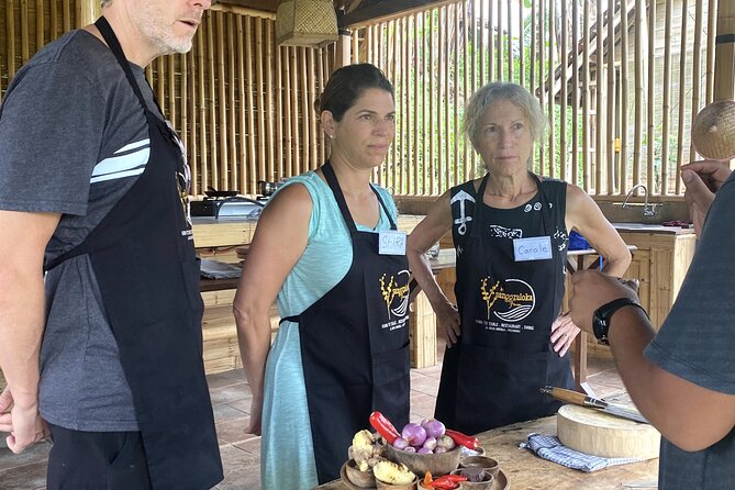 authentic Balinese organic cooking class in Ubud - Key Points
