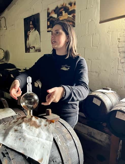 Authentic Balsamic Vinegar Tour & Tasting in Modena - The Setting: A Family’s Vinegar Sanctuary in Emilia-Romagna