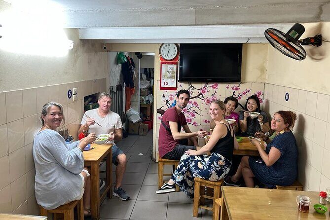 AUTHENTIC Hanoi Street Walking Foodie Tour By Night Time - Introduction: What to Expect from the Hanoi Night Foodie Tour