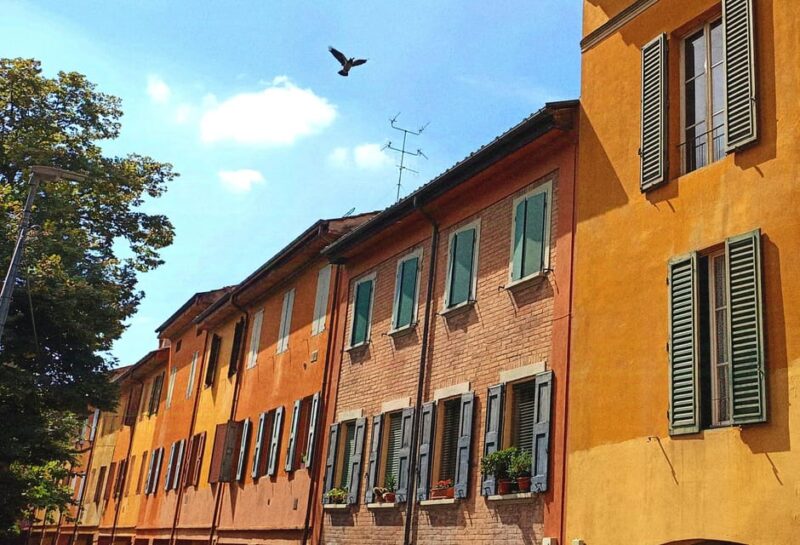 Authentic Italian Breakfast in Piazza Maggiore! - The Food: More Than Just a Breakfast