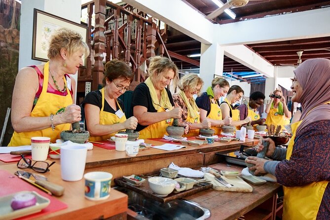 Authentic Malaysian Cooking Class with Market Tour - The Sum Up