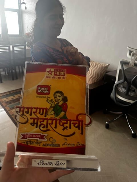 Authentic Mumbai: Home-Cooked Meal with a Local Host - Key Points