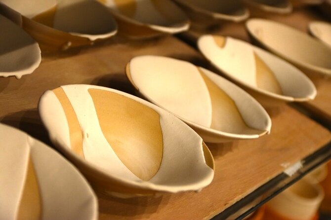 Authentic Pure Gold Kintsugi Workshop With Master Taku in Tokyo - The Kintsugi Artform