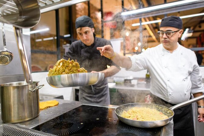 Authentic Roman Restaurant Dining Experience - Key Points