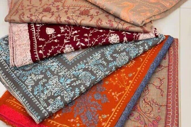 Authentic Shopping Experience in Bangalore for Souvenirs & Gifts - Who Should Consider This Tour?