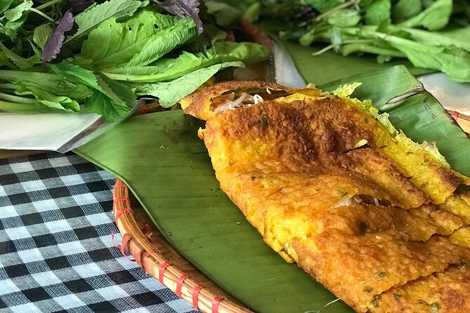 Authentic taste of Hanoi - Food tour with a local foodie - Authenticity and Review Highlights