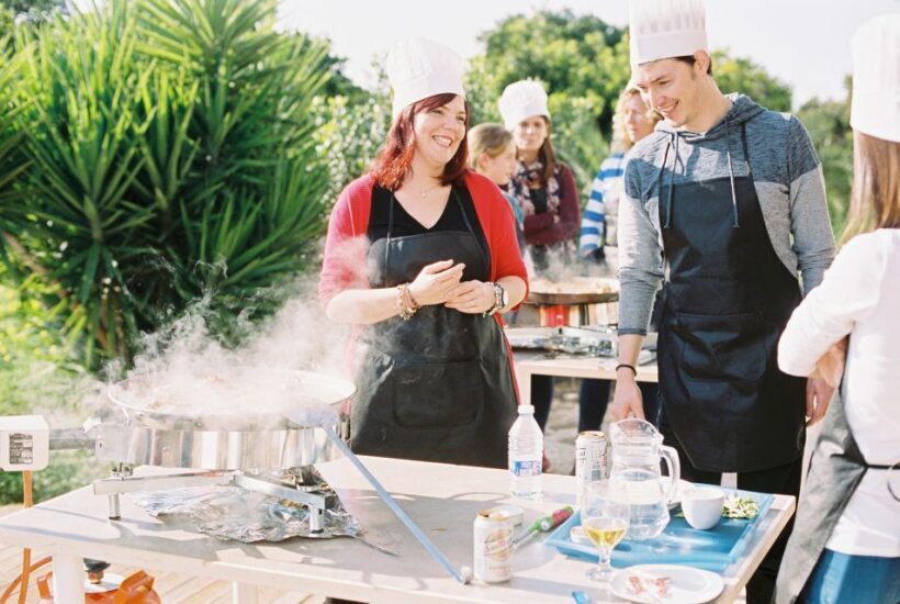 Authentic Valencian Paella Cooking Class - Detailed Breakdown of the Itinerary