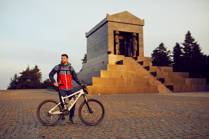 Avala & Kosmaj Bike Tour - Key Points