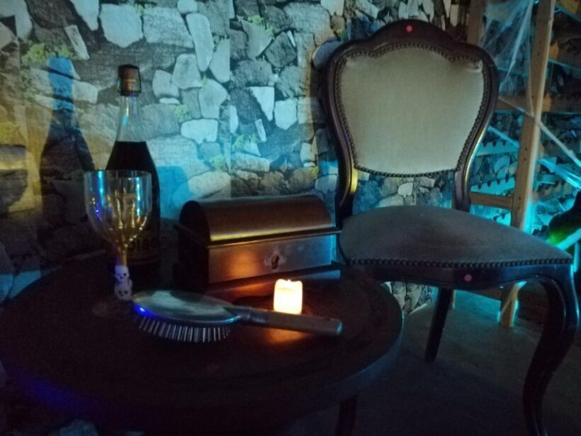 Aveiro: The Warren Files Escape Room Experience - Practical Tips