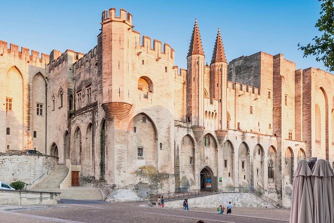Avignon, Les Baux, St Remy and Arles From MARSEILLE - Discovering the Historic Sites of St-Rémy-de-Provence