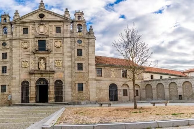 Avila and Segovia Private Minivan Tour from Madrid - What Makes This Tour Stand Out