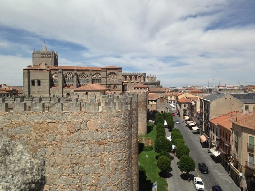 Avila - Private Historic Walking Tour - What Makes This Tour Stand Out