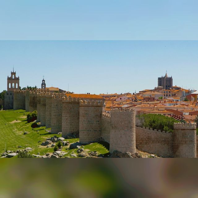 Ávila: Tour Privado Casco Histórico y Basílica San Vicente - Discovering the Charm of Ávila