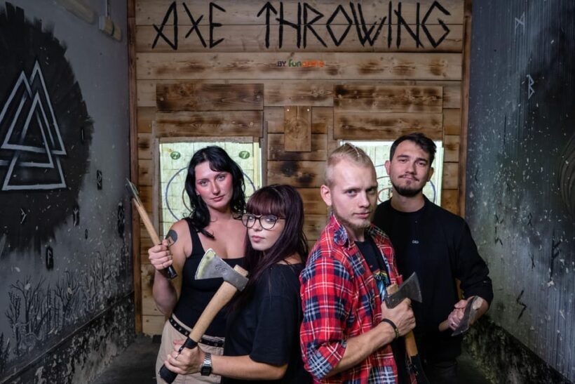 Axe Throwing in Fun Arena in the centre of Prague - Detailed Breakdown of the Experience
