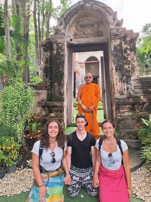 Ayutthaya: Colorful Slow Life Bicycle Tour with local guide. - A Complete Look at the Ayutthaya Bicycle Tour