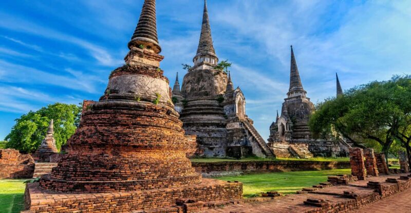 Ayutthaya: UNESCO Heritage Temples and Cafe Day Tour - Who Should Consider This Tour?