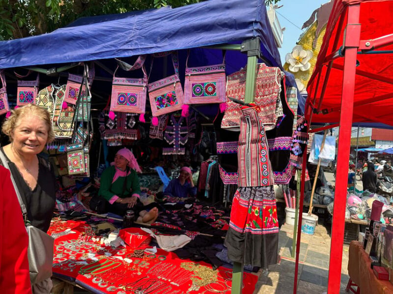 Bac Ha Sun Day Market Group tour - Key Points