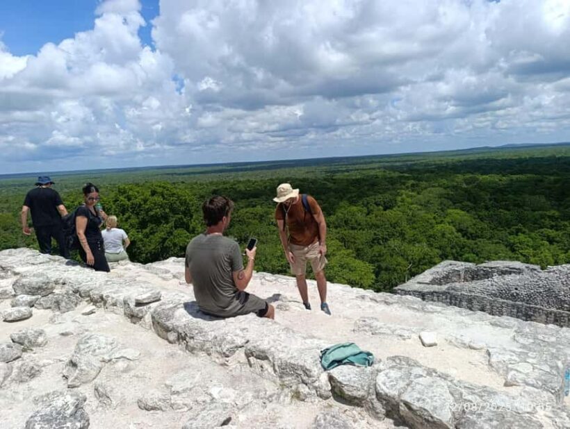Bacalar: Calakmul daytour ruins and walk in the jungle.. - Key Points