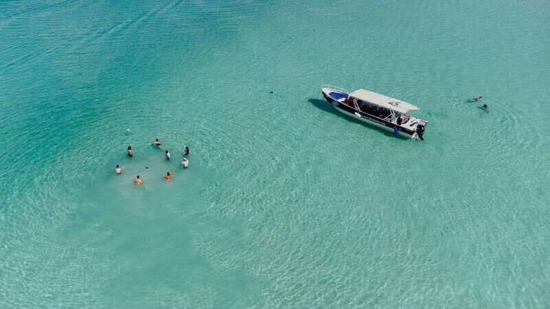 Bacalar Lagoon Sightseeing Boat Tour with Open Bar & Snack - The Value of This Tour