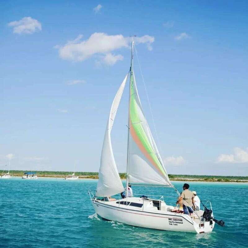 BACALAR! Tour en Velero Privado con bebidas incluidas - An In-Depth Look at the Bacalar Sailboat Tour
