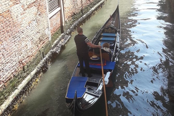 Bacaro Tour in Venice: Walk, Eat and Drink in Venice - Exploring the Bacari Stops