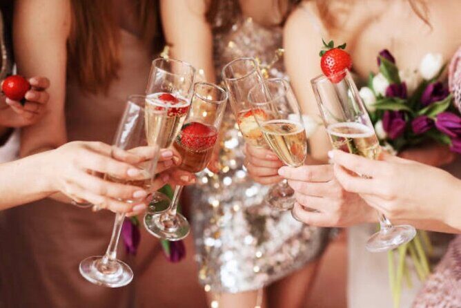 Bachelorette Nightclub Tour with Complimentary Drinks - Authentic Experiences and Guest Opinions