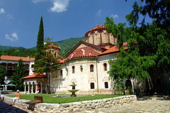 Bachkovo Monastery & Asens Fortress - Day Tour From Plovdiv - Highlights of Bachkovo Monastery