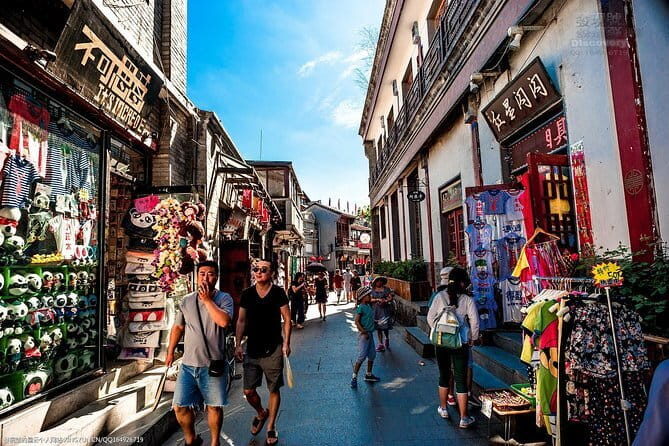 Back lakes-Yandai Xie street With Street Food Private Night Tour - An Insiders Guide to the Tour Experience