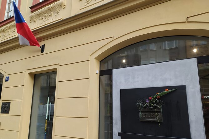 Back to Communism Walking Tour - FAQ