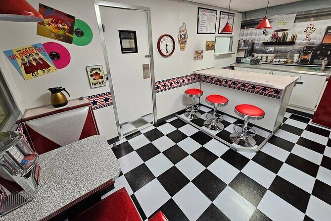 Back to the Diner Puzzle Room Experience - What to Expect During Your Visit
