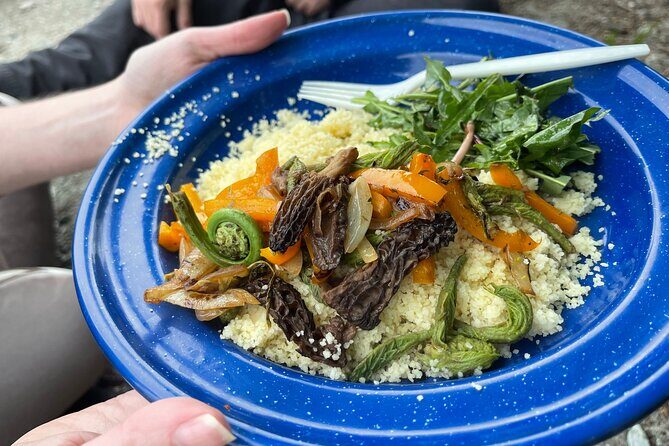 Backcountry Eats & Foraging Treats - What to Expect from the Tour