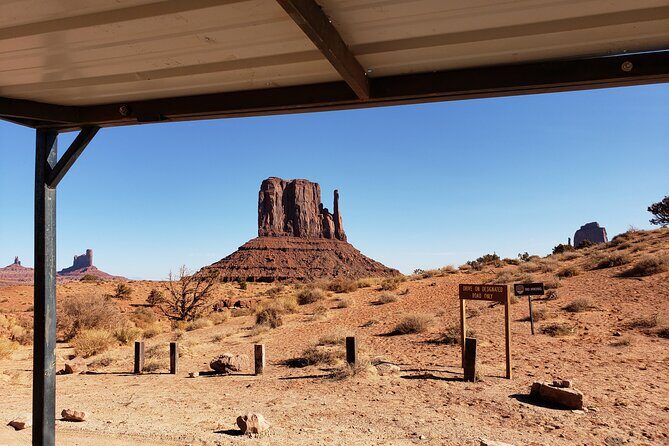 Backcountry Monument Valley Tour - An In-Depth Look at the Monument Valley Backcountry Tour