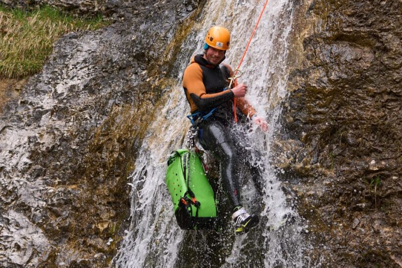 Bad Goisern: Canyoning tour for beginners & advanced canyoners in the Salzkammergut - FAQs