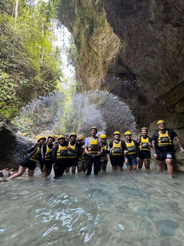 Badian Canyoneering Kawasan Falls - Key Points