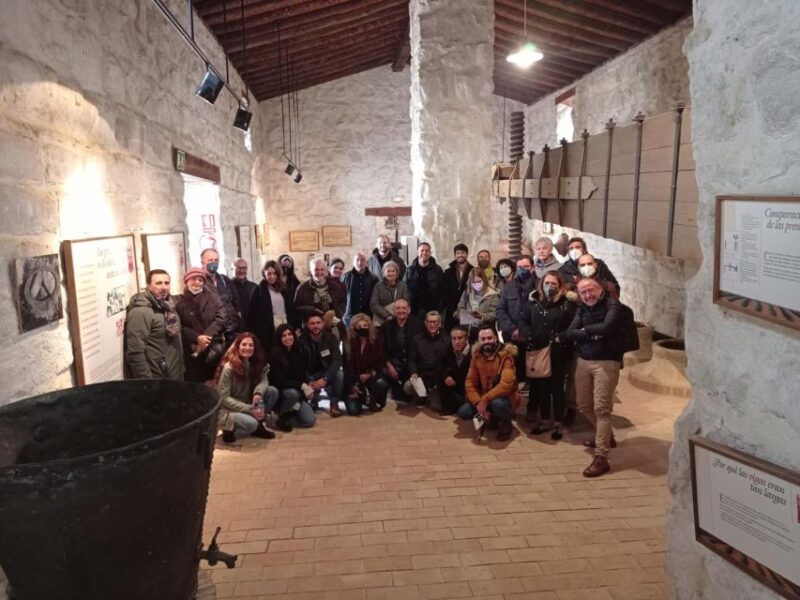 Baeza: Oil Tourism at Hacienda La Laguna - Practical Details and What to Expect