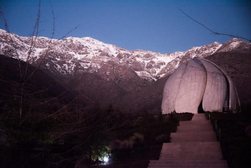 Baháí Temple, Winery and Lapis Lazuli + Private Transport - Key Points