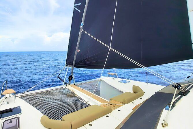Bahamas All Inclusive Luxury Sailing Catamaran Charter - What To Expect: A Step-by-Step Breakdown