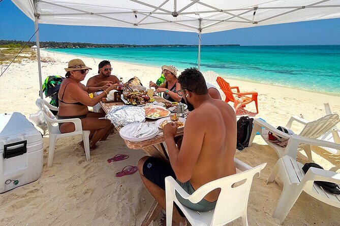 Bahía de las Águilas + The Bauxite Mine, ALL INCLUSIVE - Analyzing the Value