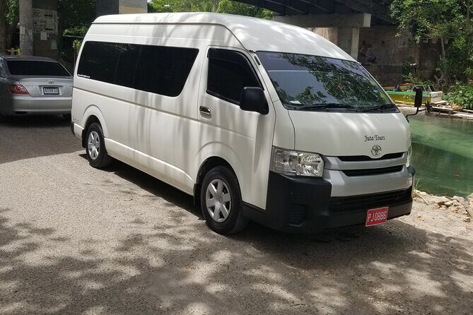 Bahia Principe Grand Jamaica Private Airport transfer - Introduction: A Smooth Start to Your Jamaican Vacation