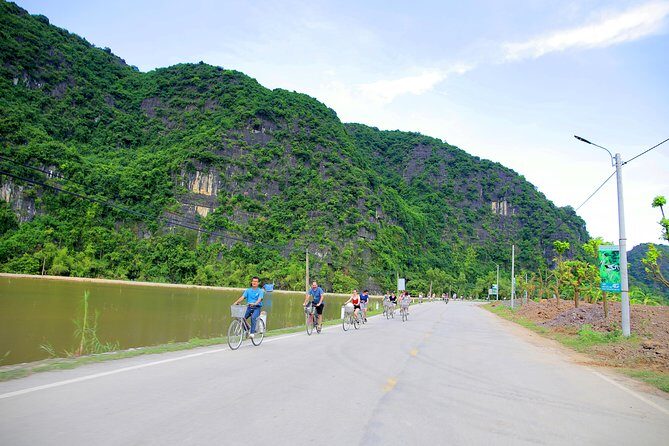 Bai Dinh - Trang An - Hoa Lu - Tam Coc - Mua Cave 2 Days 1 Night - Authentic Experiences and Highlights